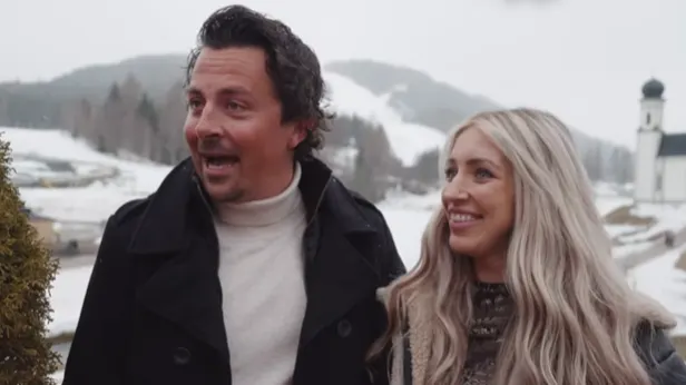 ZIEN: Eerste zoenfoto van Mike en Denise uit Winter Vol Liefde – Sturm ...