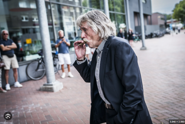 ‘Kleine’ blunder in het huishouden bij Johan Derksen – Sturm Der Liebe News