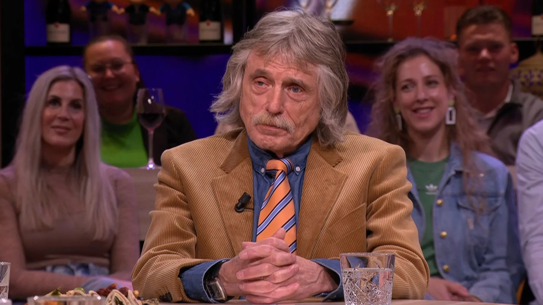Johan Derksen geeft instructies voor na zijn overlijden – Sturm Der ...
