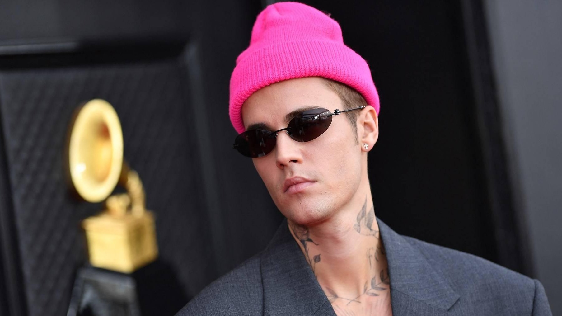 Cryptische berichten en verontrustende foto’s: grote zorgen om Justin ...