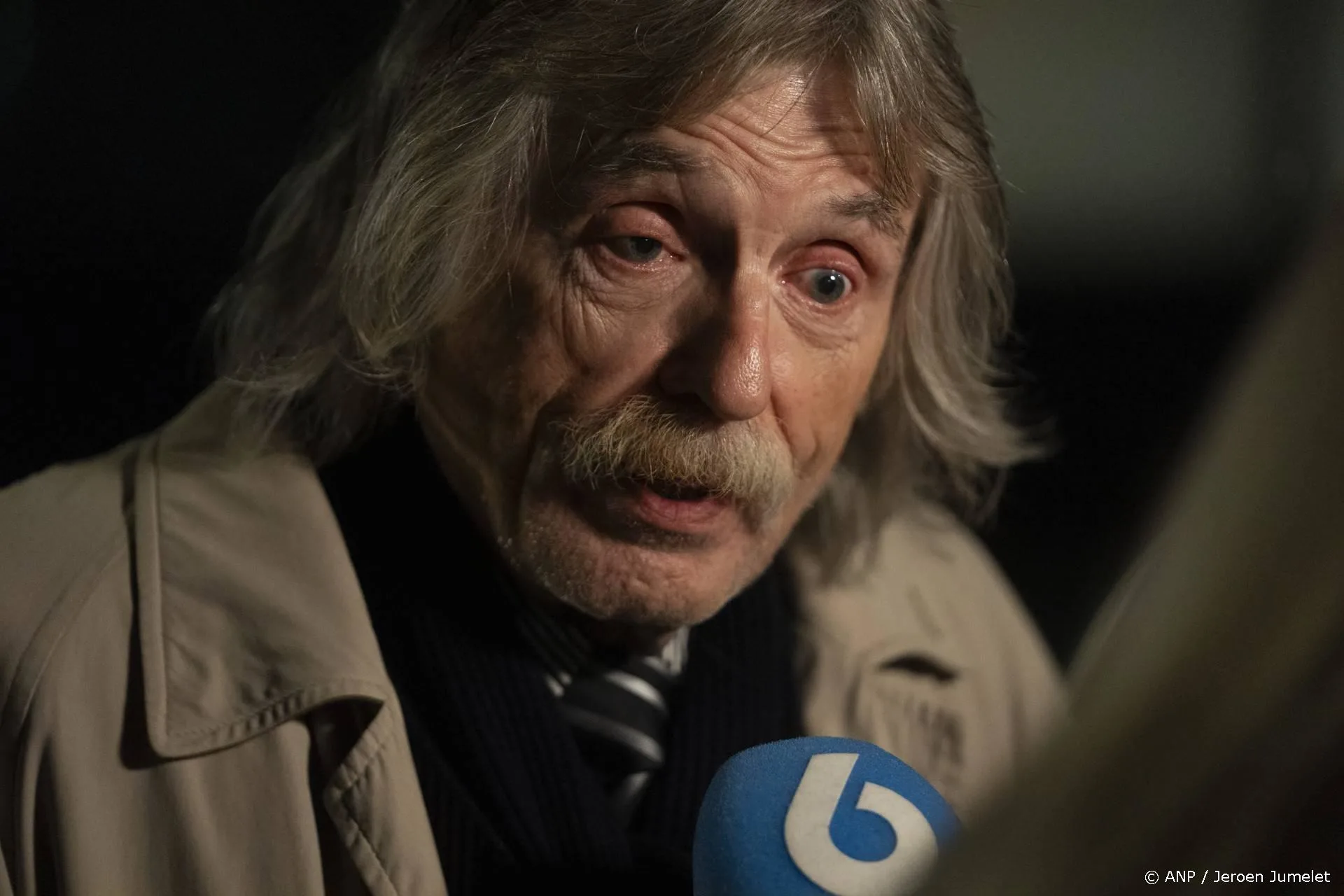 Verschrikkelijk verlies voor Johan Derksen: ‘Hij was op’ – Sturm Der ...