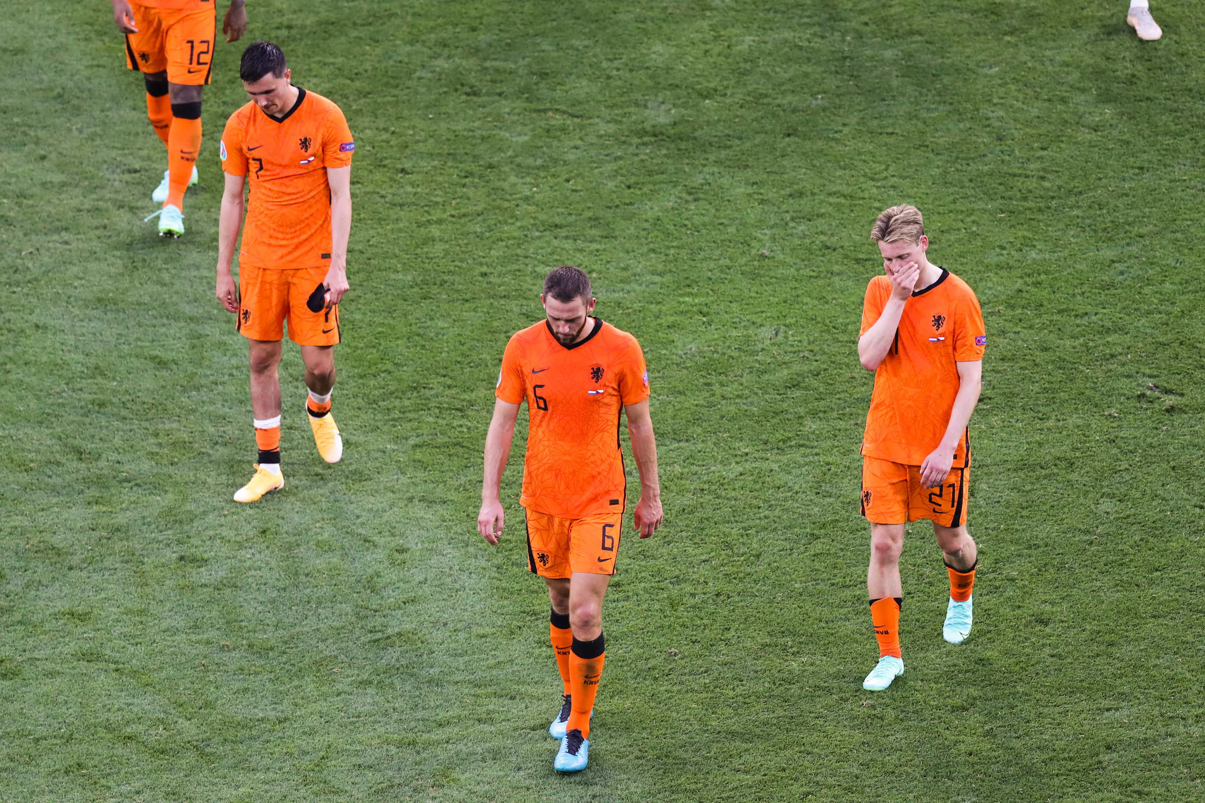 ZWARE dreun voor oud-speler Nederlands elftal – Sturm Der Liebe News