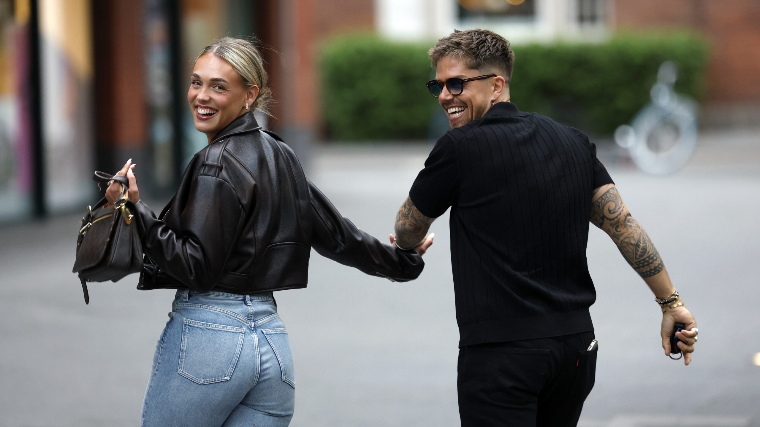 ZIEN: Bijzondere video van André Hazes en Noa Braaf duikt op – Sturm ...